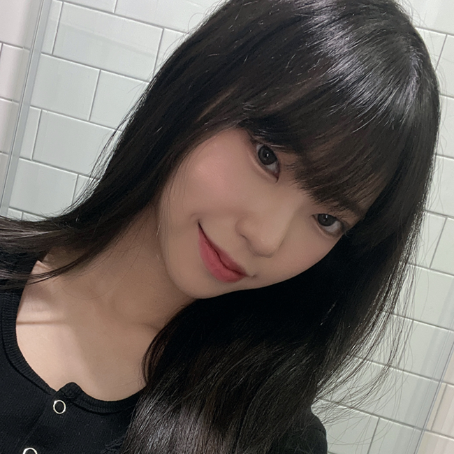 Luna Lee | International | PLU