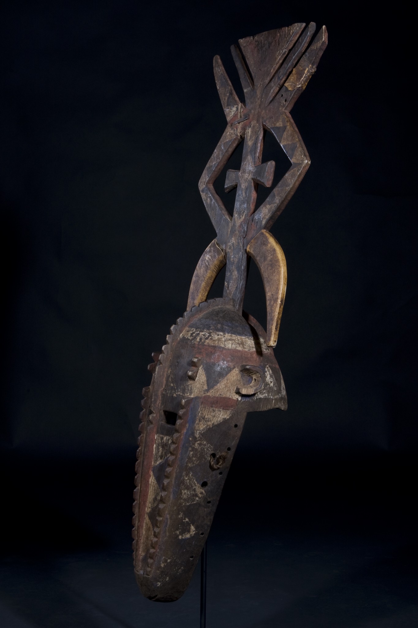 Learn More: Mossi Mask 1 | African Art Collection | PLU