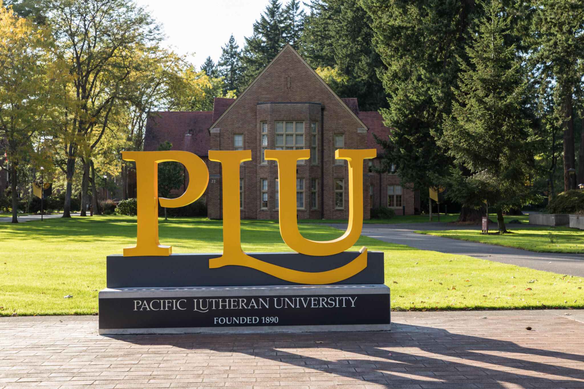 Alumni Board PLU Zoom Backgrounds | Alumni & Student Connections | PLU