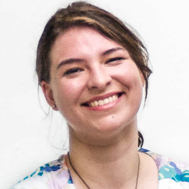 Elizabeth Landis | Music, Theatre & Dance | PLU